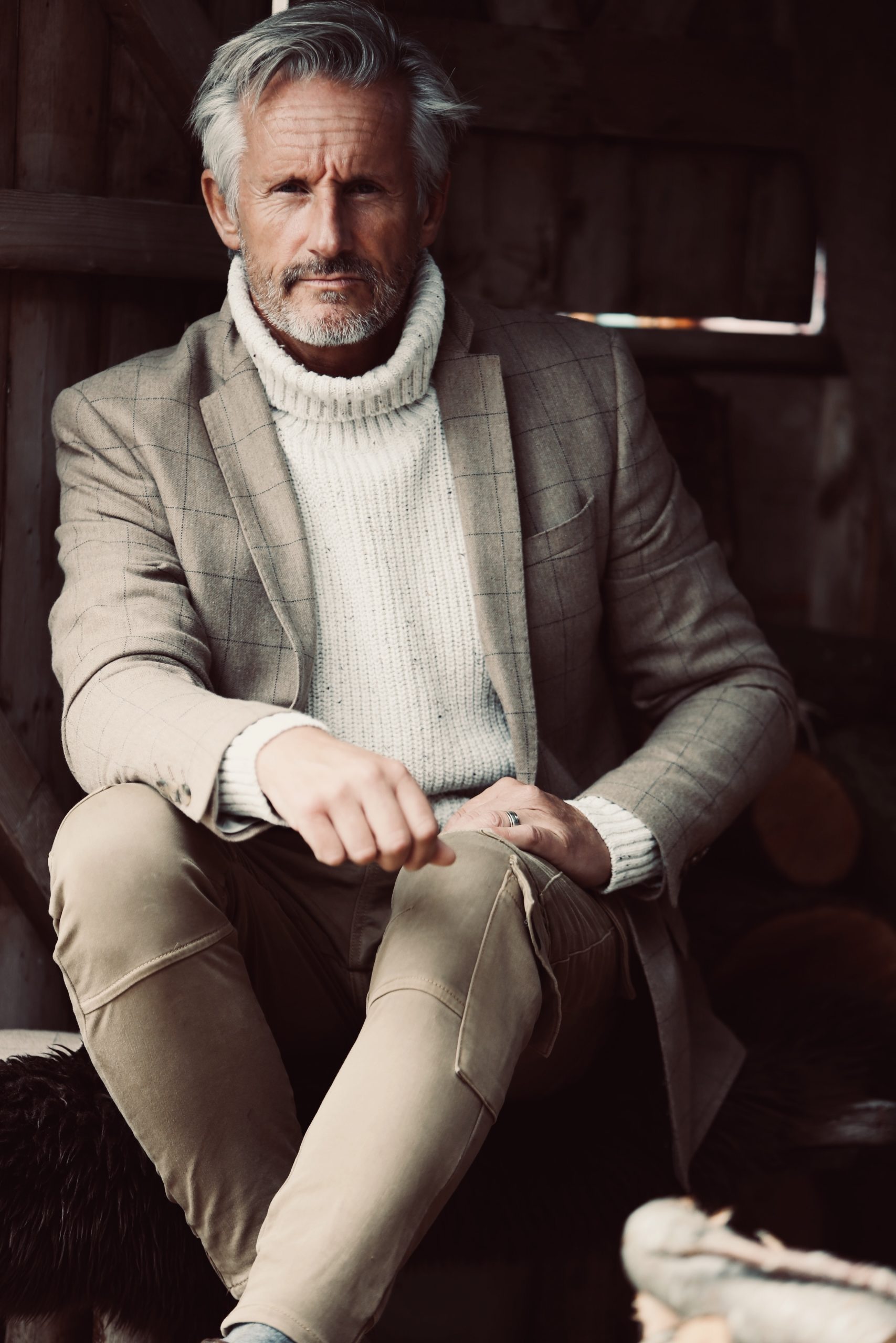 Simon R. - The BESTAGE MODELS International